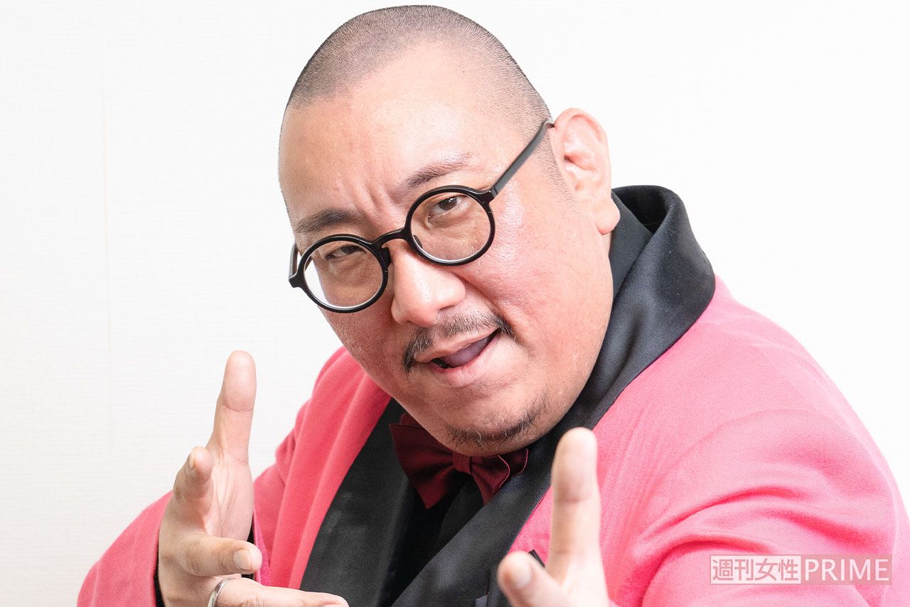 「何としてでもお笑いの世界にしがみついて稼いできてください」芸歴20年目で悲願の『r 1グランプリ』優勝した街裏ぴんくの背中を押した元お笑い