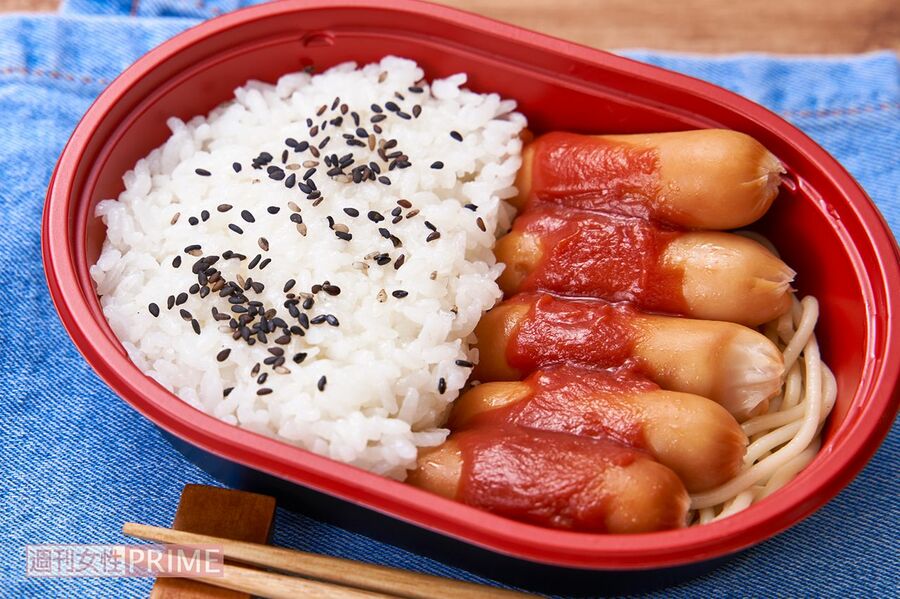 累計販売数417万個突破のローソンストア100『だけ弁当』がついに「漬物だけ」になってしまった！“だけ弁”生みの親・ウインナー部長を直撃（2 ...
