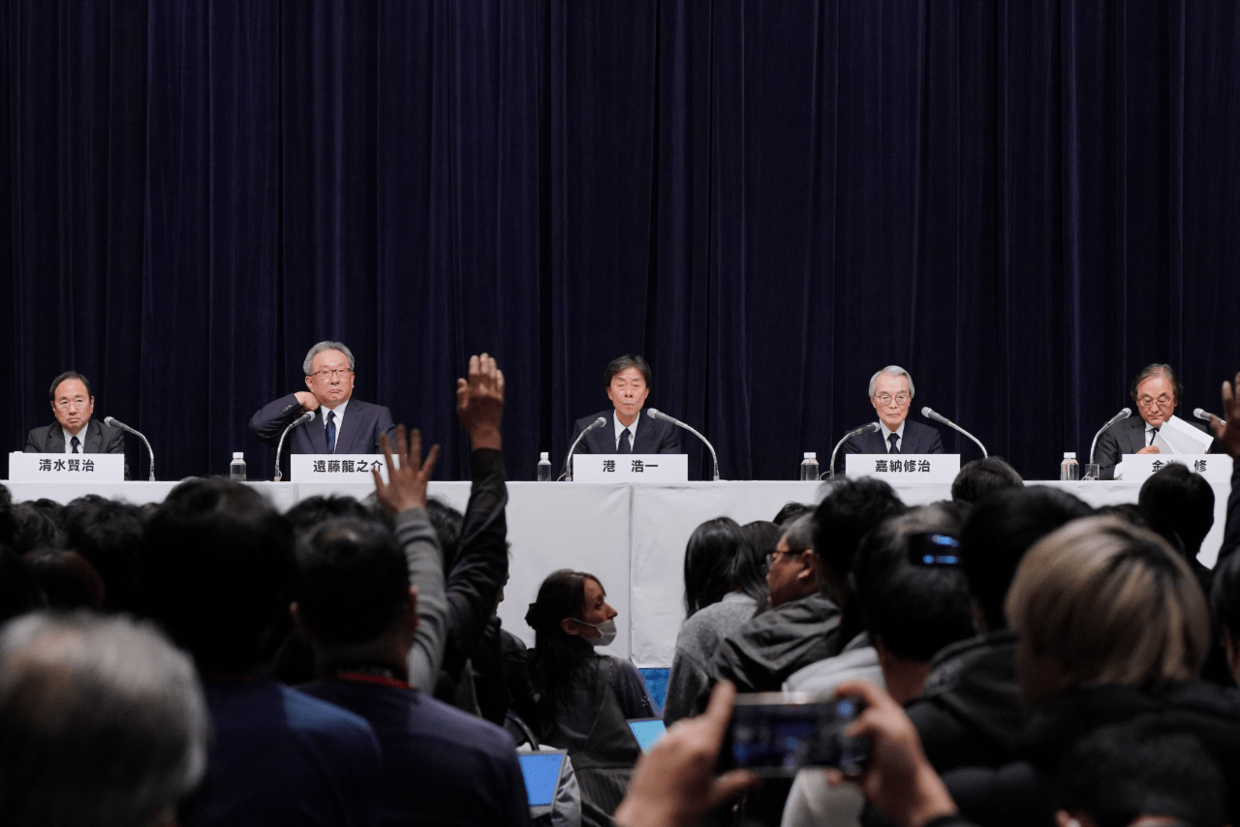 『フジテレビ』10時間超のやり直し会見で「SMAPの公開謝罪思い出す」人が多発、最高権力者が表に出ない“共通点” | 週刊女性PRIME